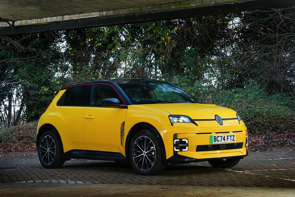 Renault qualifies for £3,750 EV grant – but there’s a catch