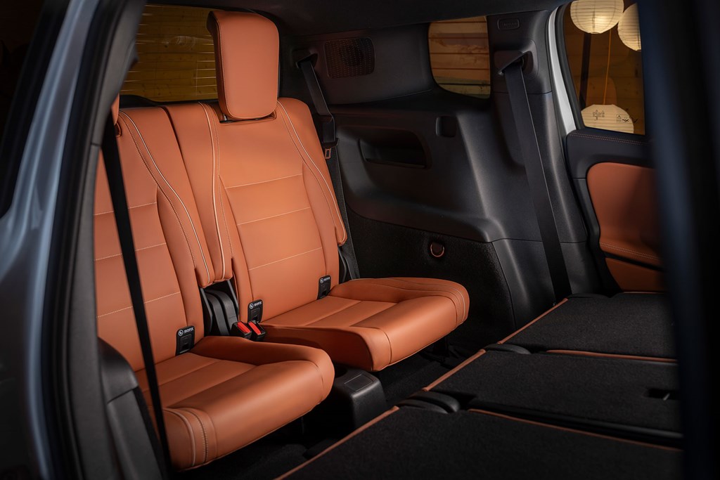 Mercedes GLB: new-generation electric and hybrid model adds more space ...