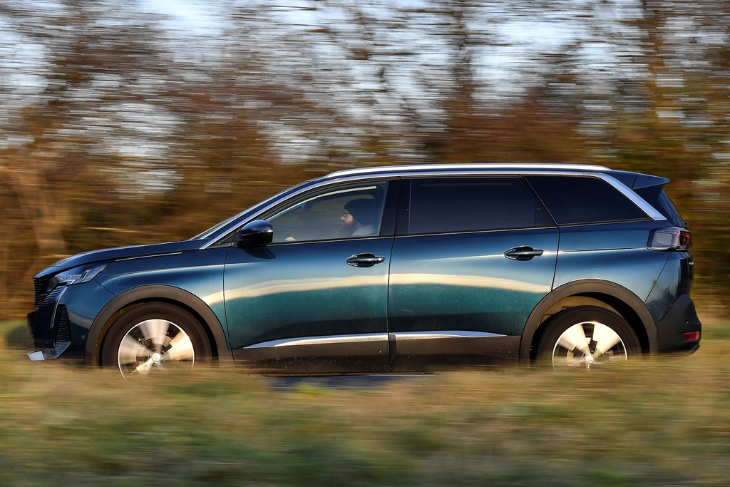 Peugeot 5008 review: the head-turning and refined family SUV rated ...