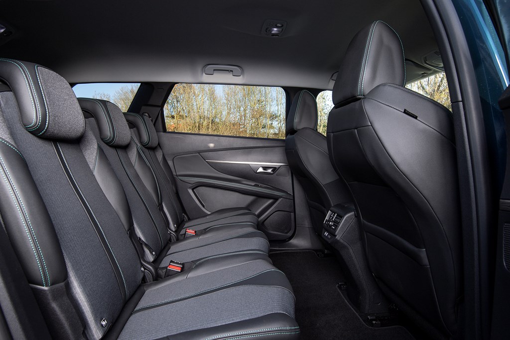 Peugeot 5008 review: the head-turning and refined family SUV rated ...