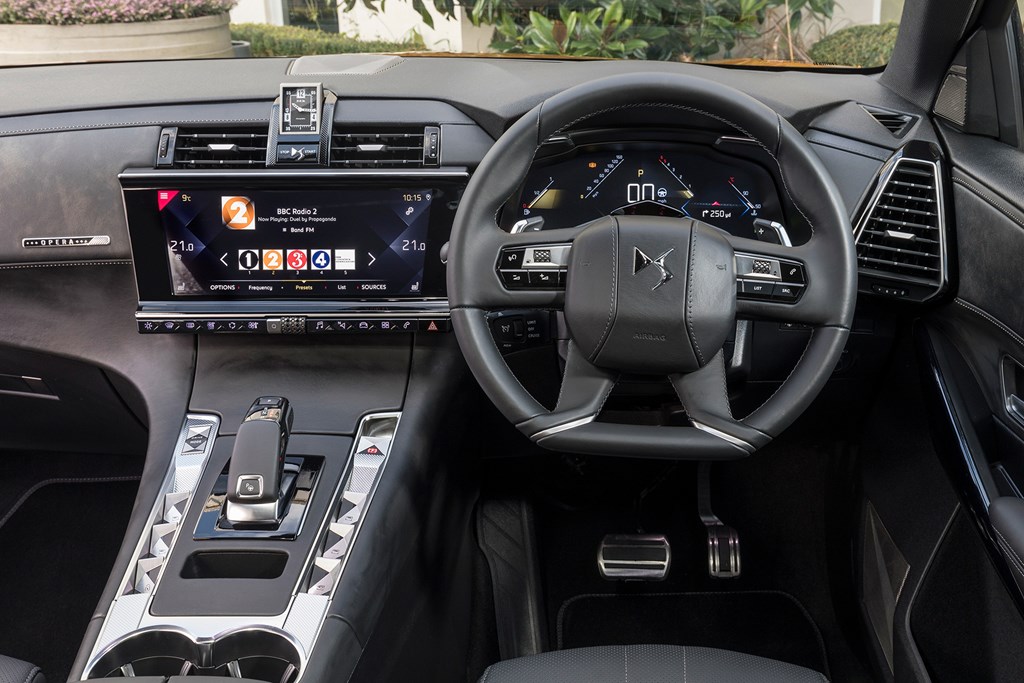 Used DS 7 Crossback SUV (2018 - 2022) interior