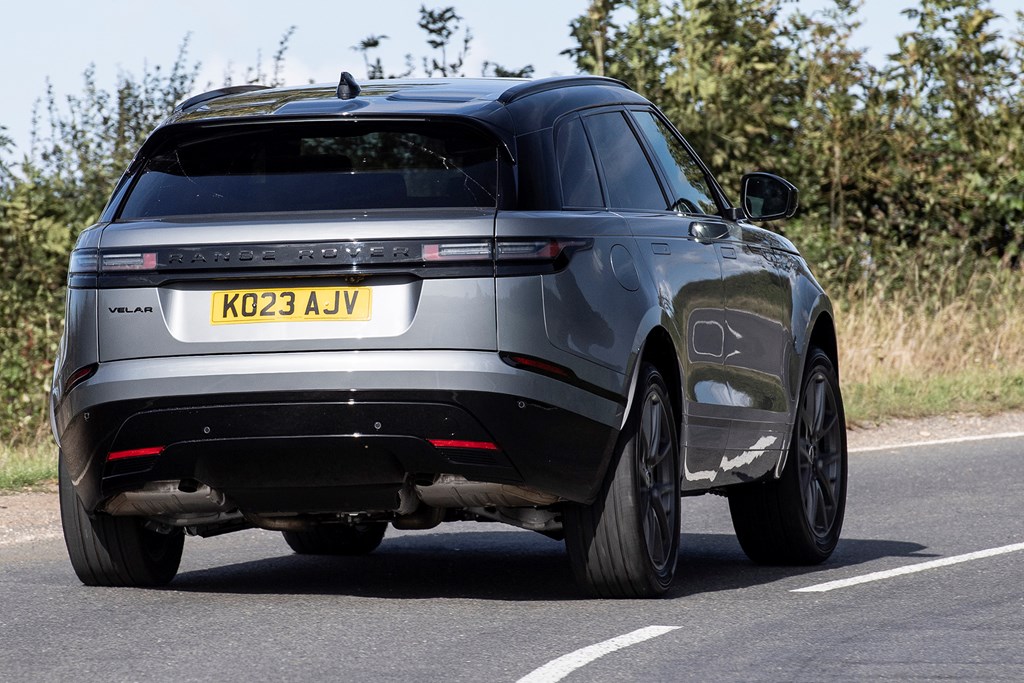 Range Rover Velar (2025) boot space & practicality