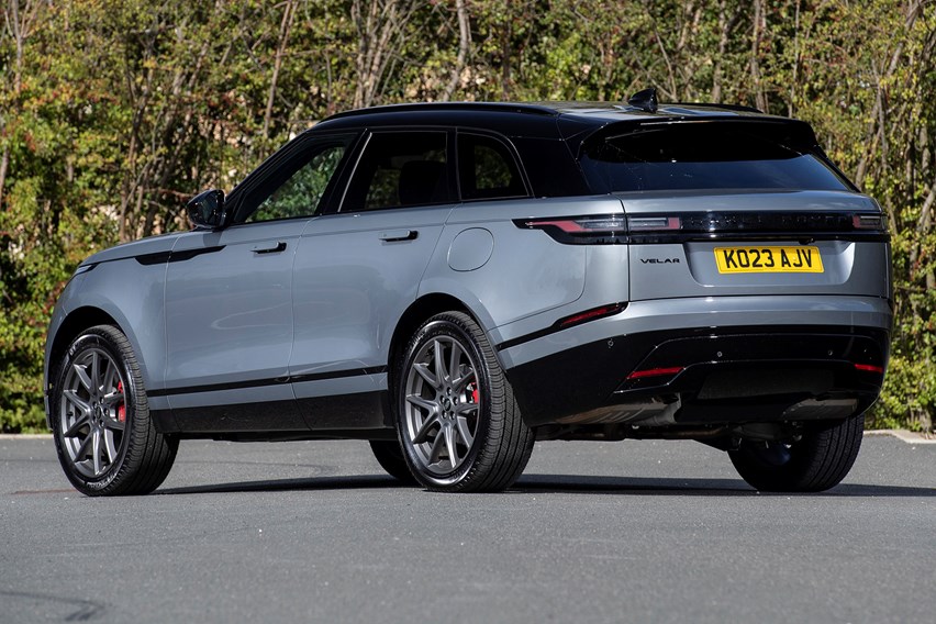 Range Rover Velar (2026) boot space & practicality