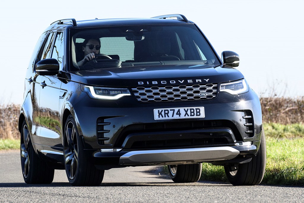 Land Rover Discovery (2025) engines & performance
