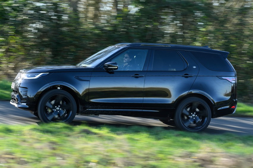 Land Rover Discovery (2025) engines & performance