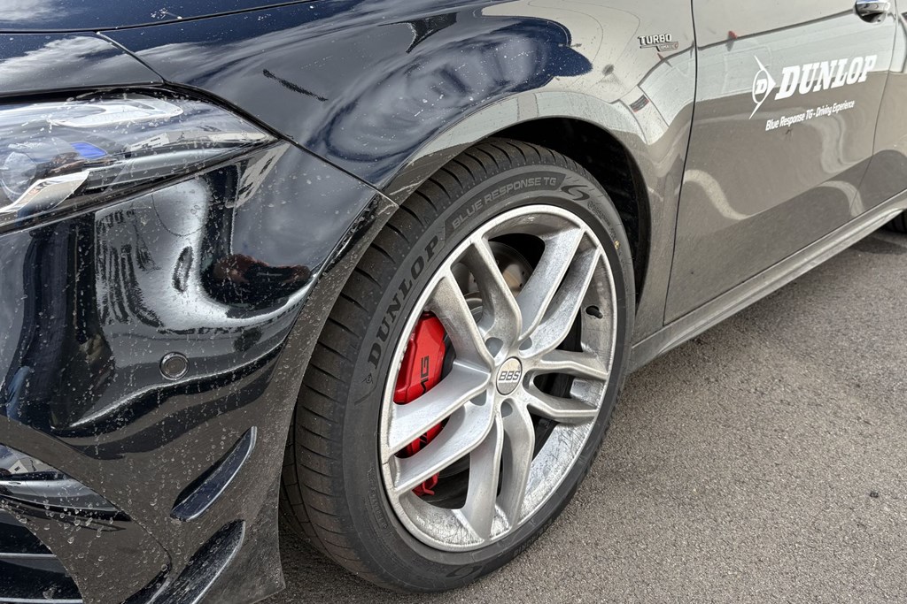 Dunlop Blue Response TG – A famous name aims for a modern comeback