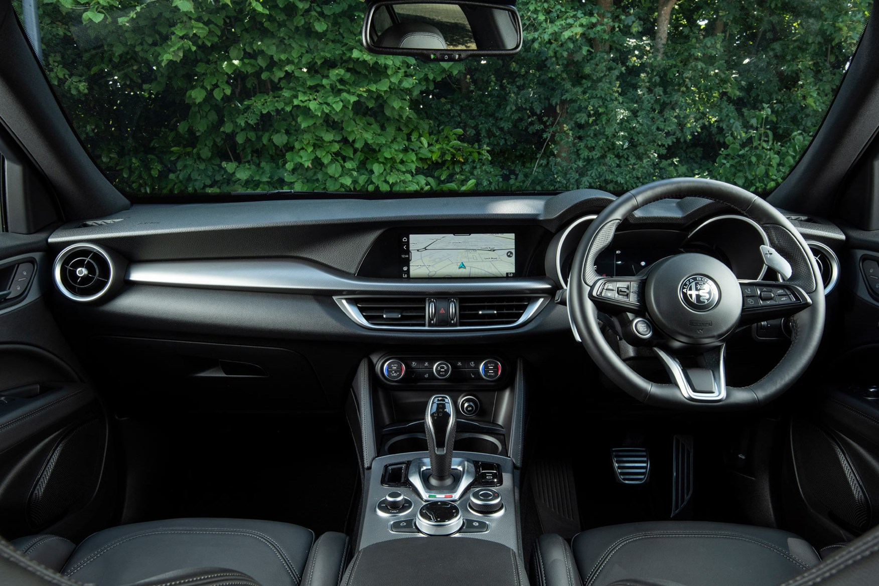 Alfa Romeo Stelvio (2026) interior
