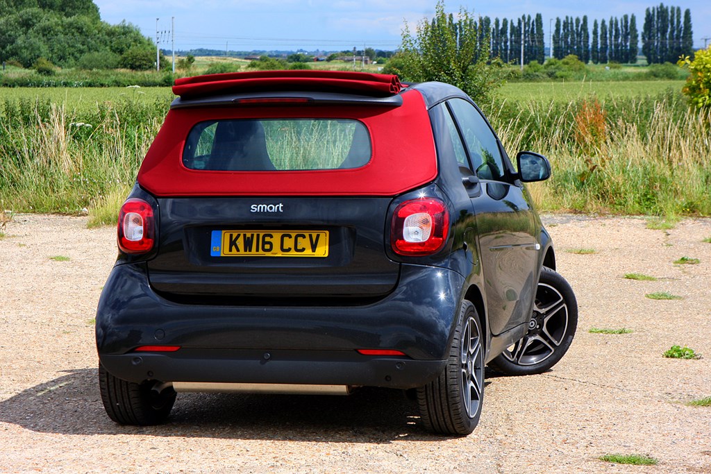 Used Smart Fortwo Cabriolet (2016 - 2019) boot space & practicality