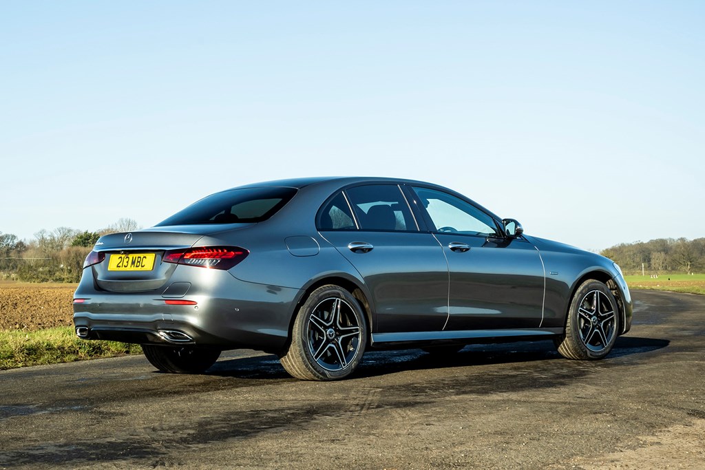 Mercedes-Benz E-Class (2023) engines & performance | Parkers