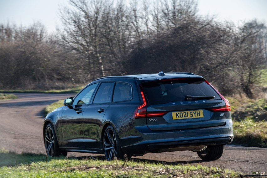Volvo V90 (2025) boot space & practicality