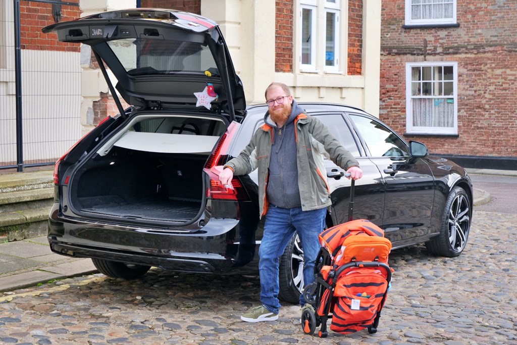 Volvo V90 (2026) boot space & practicality