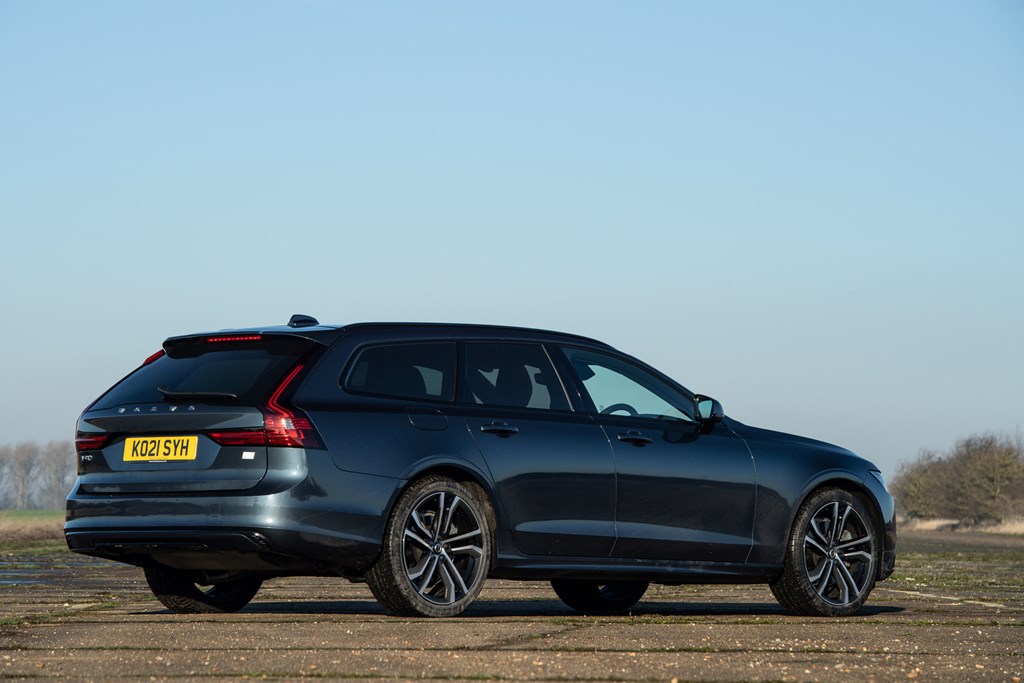 Volvo V90 review