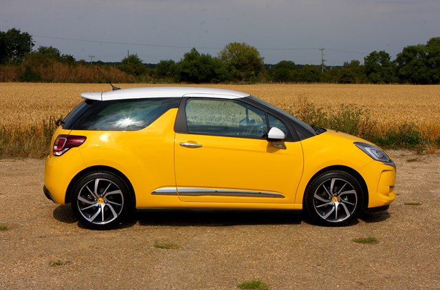 Used DS 3 Hatchback (2015 - 2019) boot space & practicality | Parkers