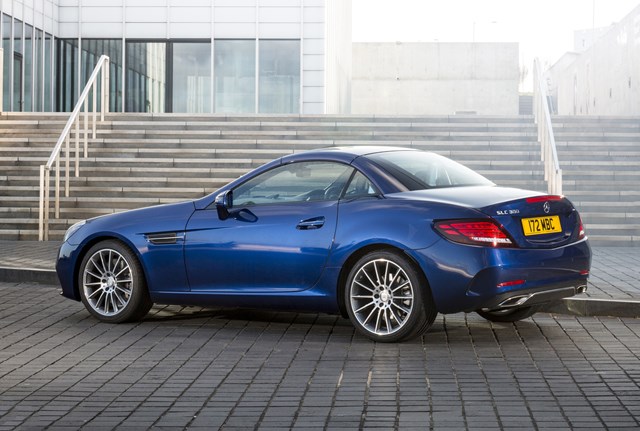 Used Mercedes-Benz SLC-Class Convertible (2016 - 2020) boot space ...