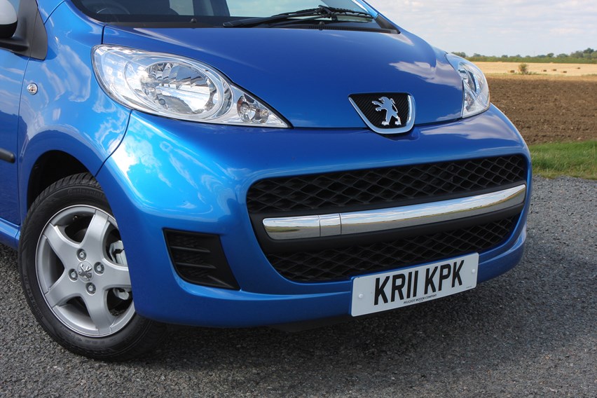 Used Peugeot 107 Hatchback (2005 - 2014) interior