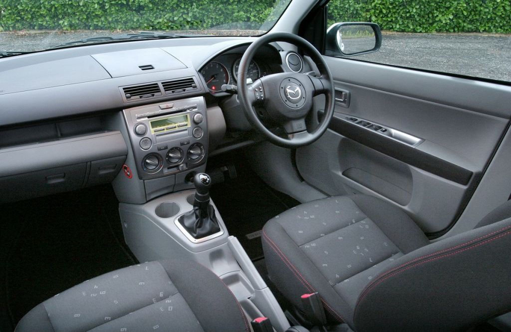 Used Mazda 2 Hatchback (2003 - 2007) Review