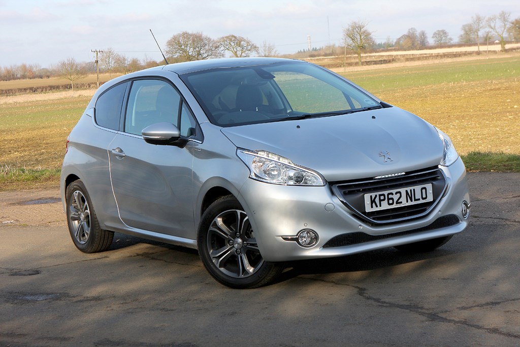 Used Peugeot 208 Hatchback (2012 - 2019) Review