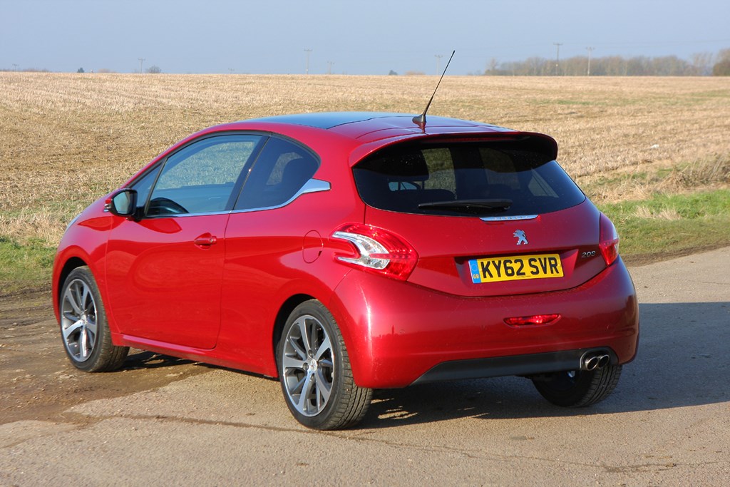 Used Peugeot 208 Hatchback (2012 - 2019) Review