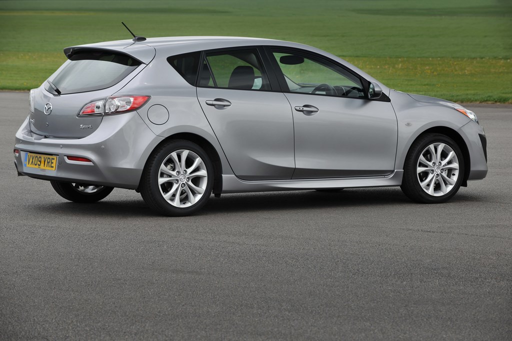 Used Mazda 3 Hatchback (2009 - 2013) boot space & practicality