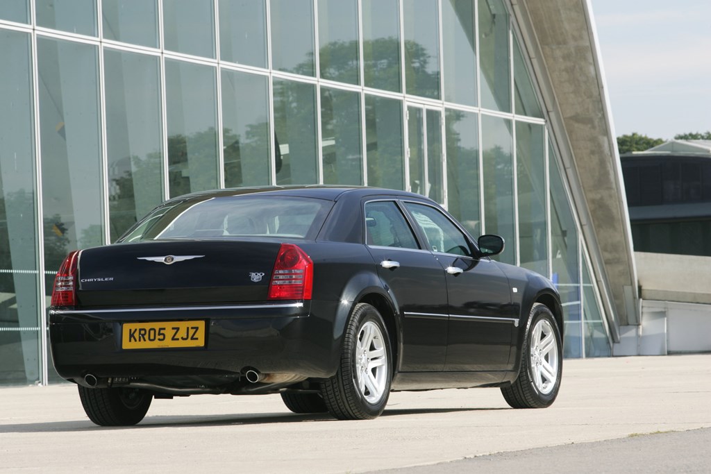 Used Chrysler 300C Saloon (2005 - 2010) Review