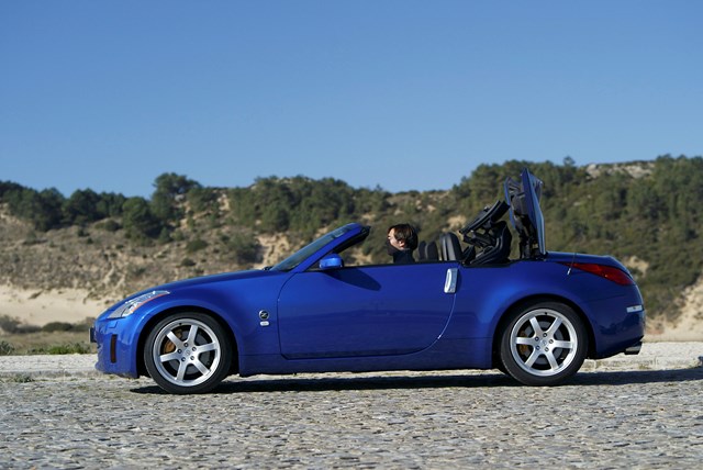 Used Nissan 350Z Roadster (2005 - 2010) boot space & practicality