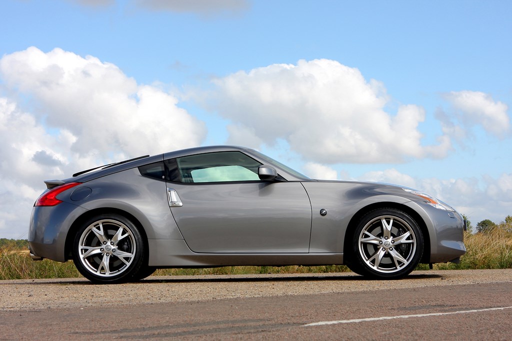Used Nissan 370Z Coupe (2009 - 2020) boot space & practicality