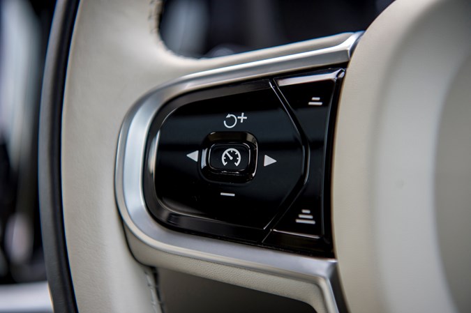 Volvo V60 Cross Country (2023) boot space & practicality | Parkers