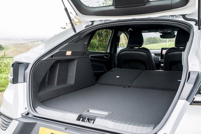 Used Renault Arkana SUV (2021 - 2024) boot space & practicality